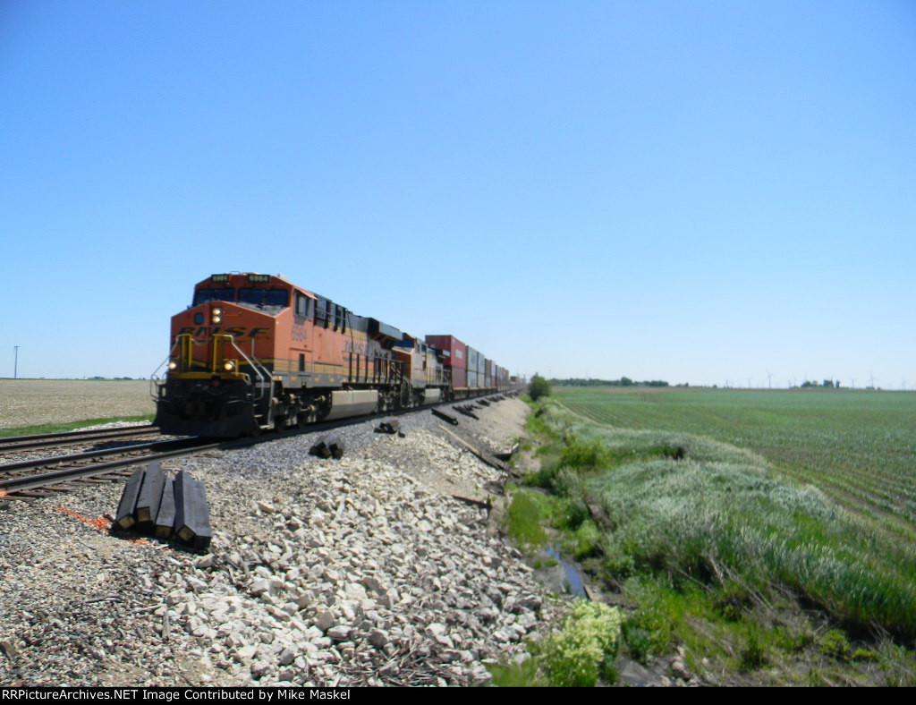 BNSF 6984